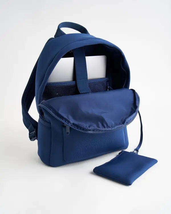Quince All-day Neoprene Backpack - Navy