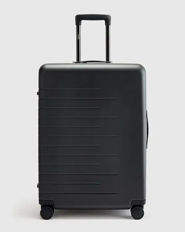 Quince Check-in Suitcase - Black