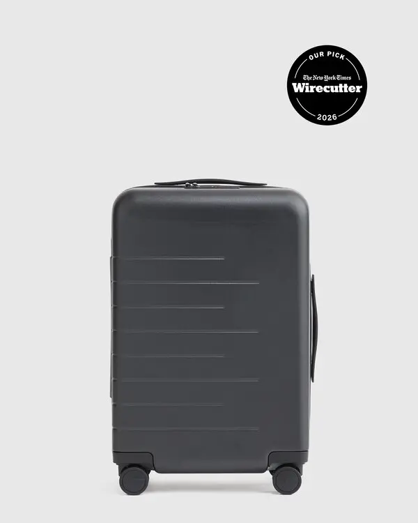 Quince Polycarbonate Carry-on Suitcase - Black
