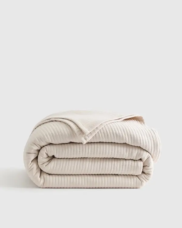 Quince Matelasse Coverlet - Sand