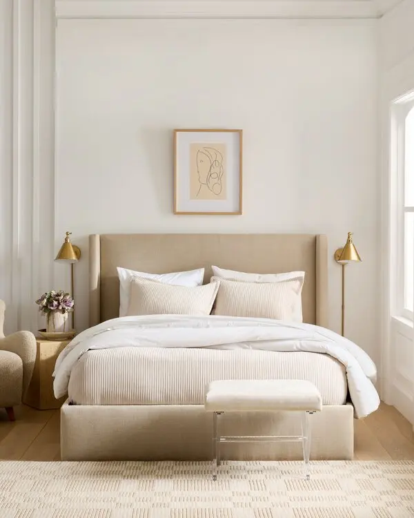 Quince Matelasse Coverlet - Sand
