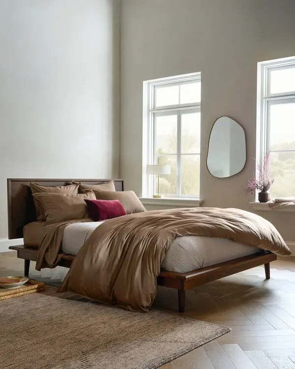 Quince Matelasse Coverlet - Sand