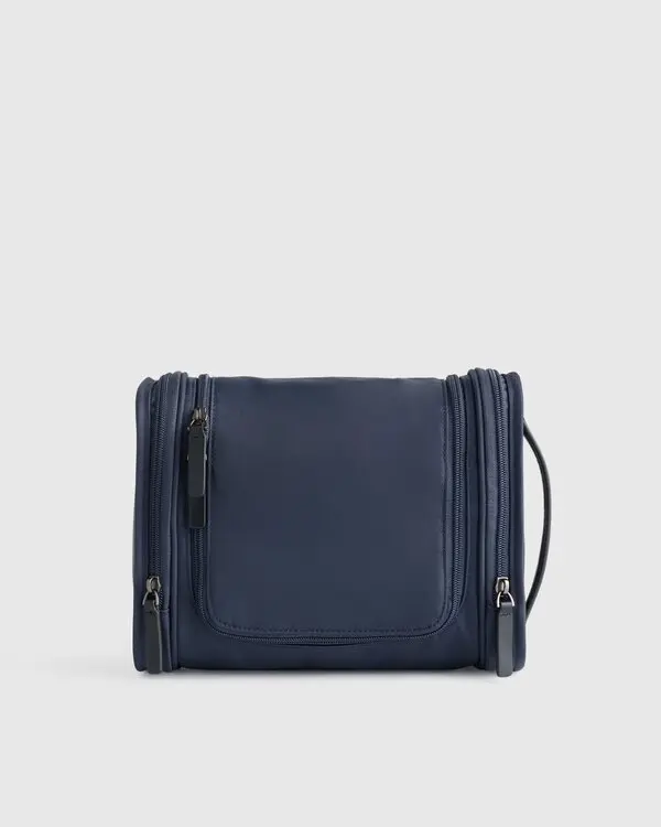 Quince Voyage Nylon Hanging Toiletry Case - Navy