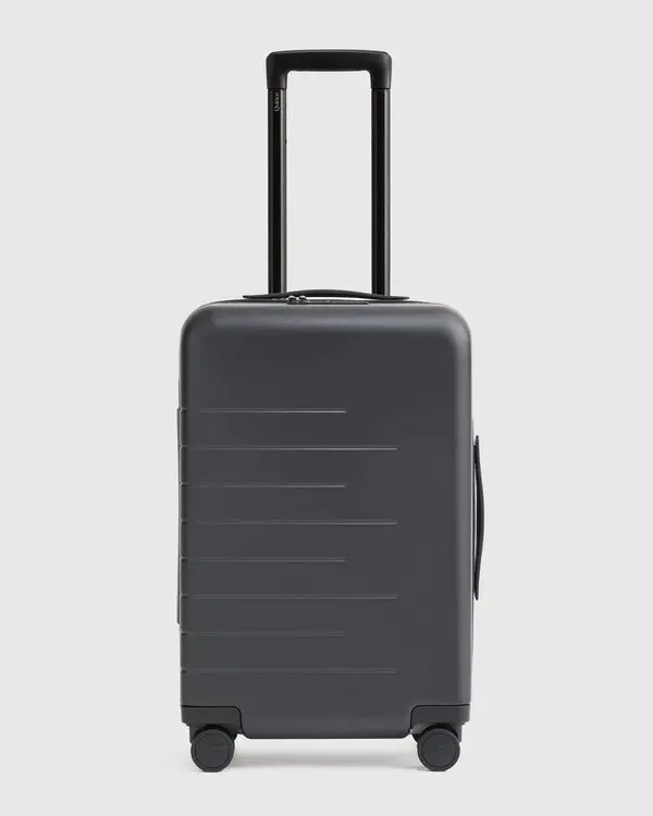 Quince Expandable Small Carry-on Suitcase - Black