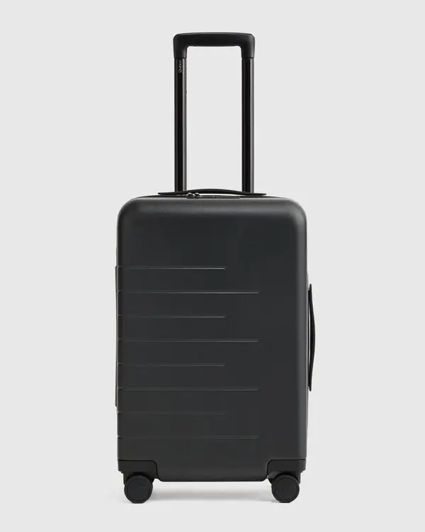 Quince Expandable Small Carry-on Suitcase - Black