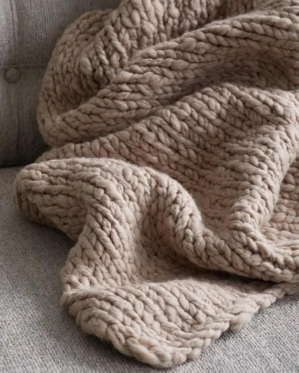 Quince Chunky Hand Knit Wool Throw - Neutral