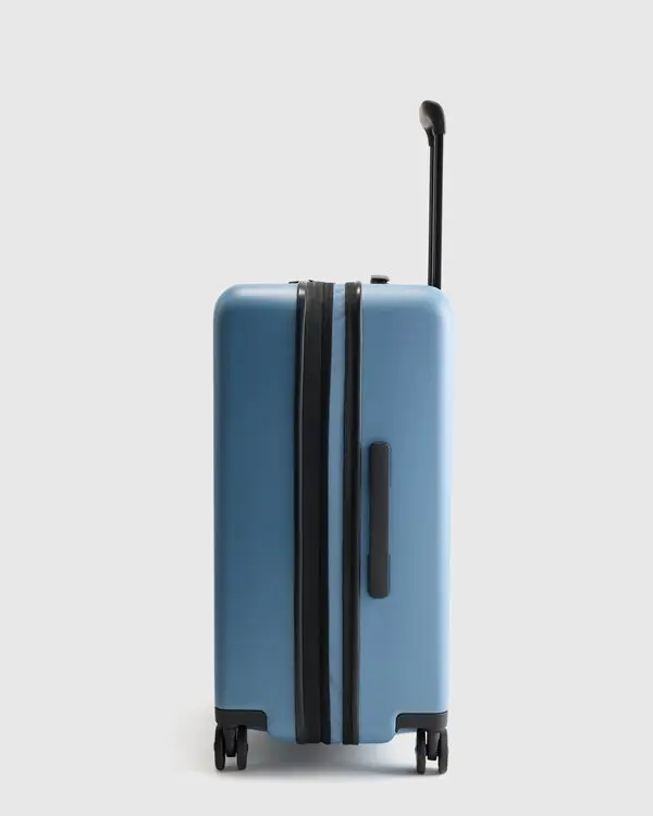 Quince Expandable Medium Check-in Suitcase - Blue