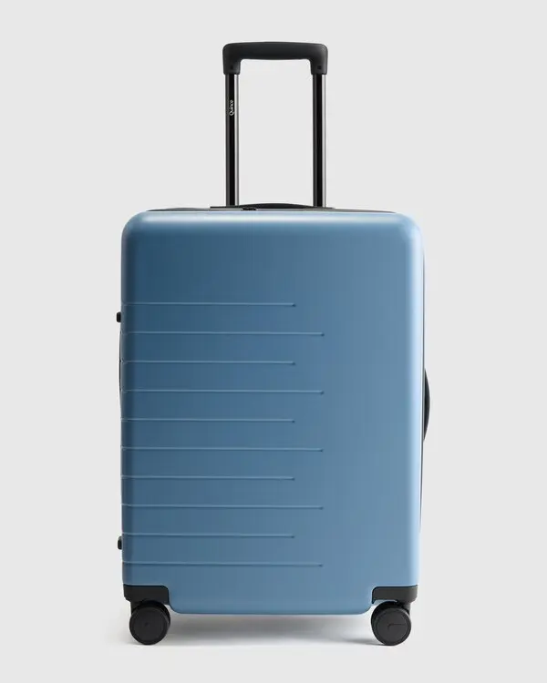 Quince Expandable Medium Check-in Suitcase - Blue