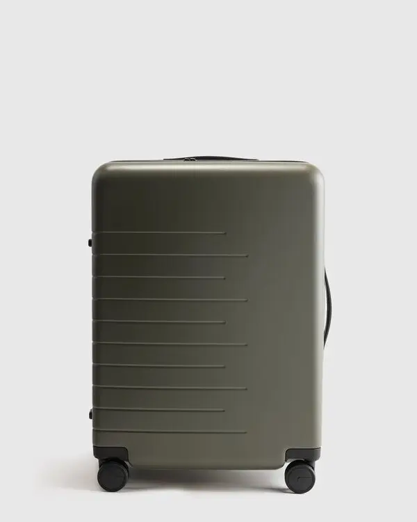 Quince Expandable Medium Check-in Suitcase - Olive