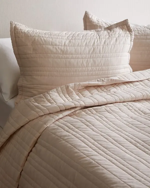 Quince Stripe Stitch Quilt