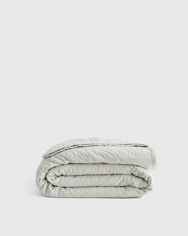Quince Stripe Stitch Quilt - Light Grey