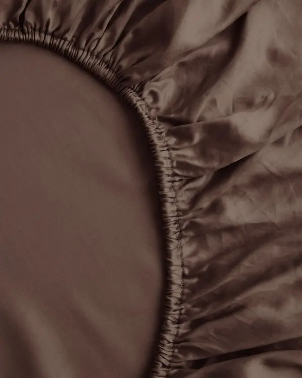 Quince Signature Giza Cotton Sateen Fitted Sheet Set - Espresso