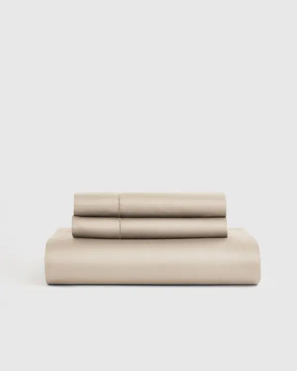 Quince Signature Giza Cotton Sateen Fitted Sheet Set - Sand