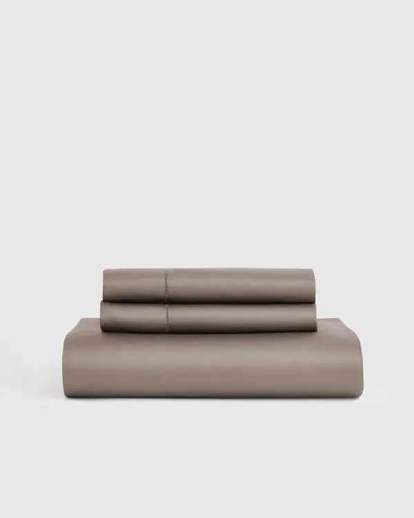 Quince Signature Giza Cotton Sateen Fitted Sheet Set - Stone