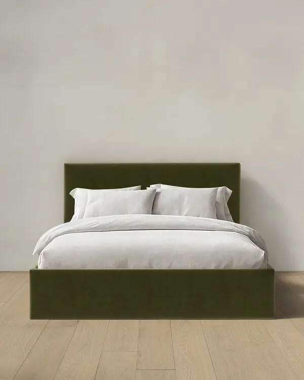 Quince Square Bed In Performance Velvet - Moss