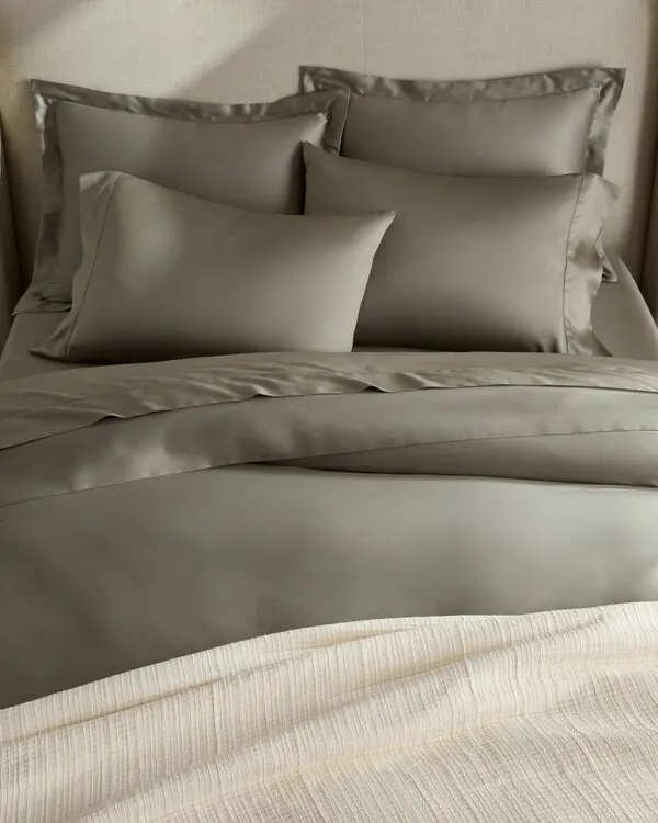 Quince Signature Giza Cotton Sateen Pillowcase Set - Dried Sage