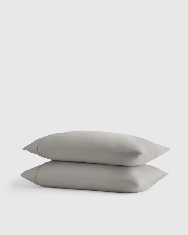 Quince Signature Giza Cotton Sateen Pillowcase Set - Light Grey