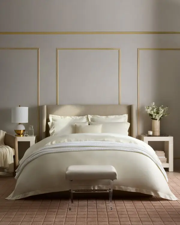 Quince Signature Giza Cotton Sateen Deluxe Bedding Bundle - Ivory