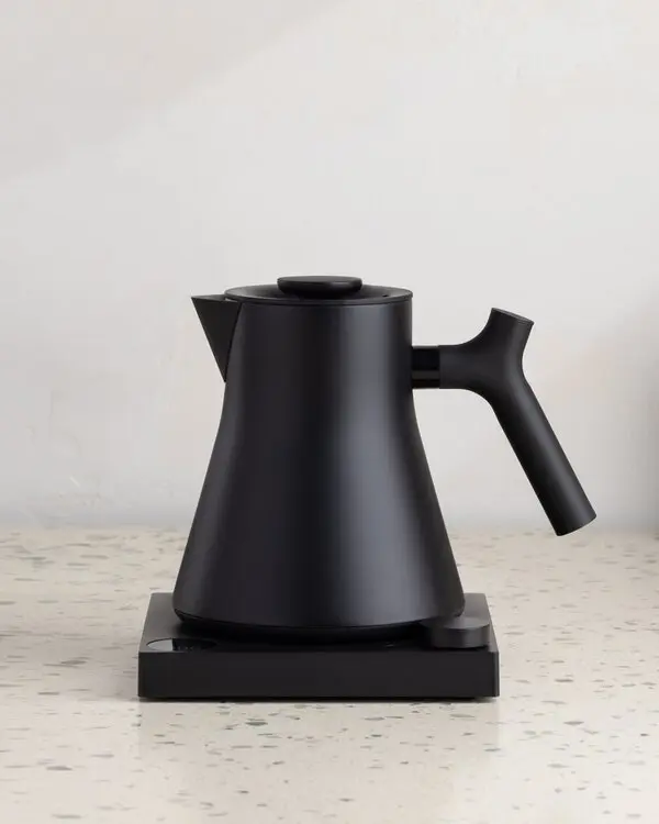 Quince Fellow Corvo Ekg Pro Electric Kettle - Black
