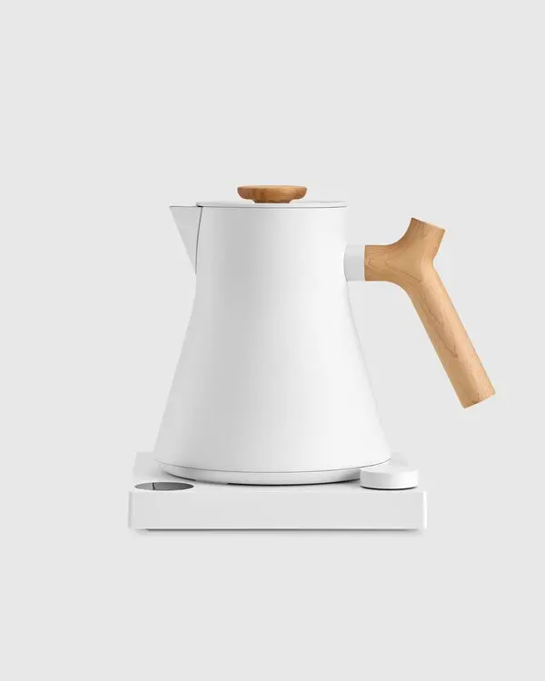 Quince Fellow Corvo Ekg Pro Electric Kettle - White With Maple