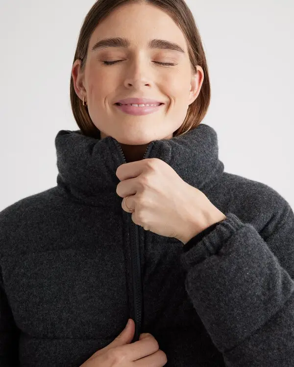 Quince Cashmere Puffer Jacket - Charcoal