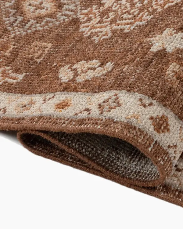 Quince Fara Hand-knotted Wool Rug - Brown