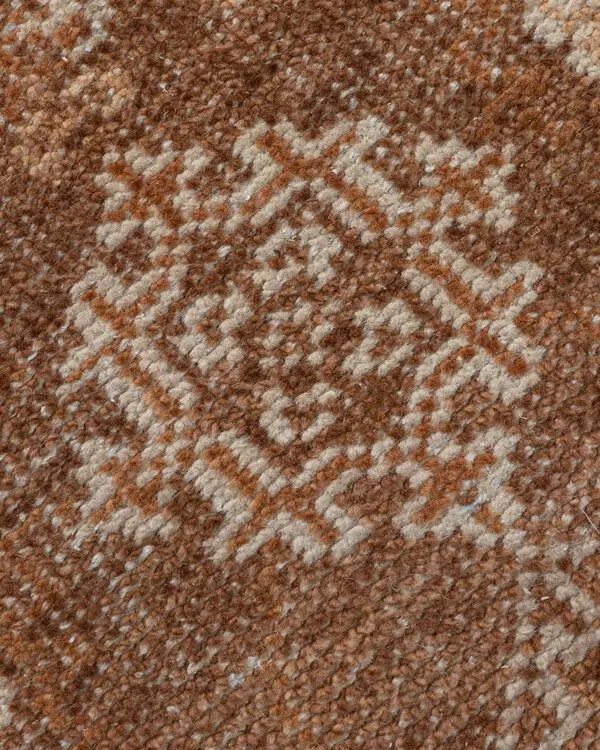 Quince Fara Hand-knotted Wool Rug - Brown