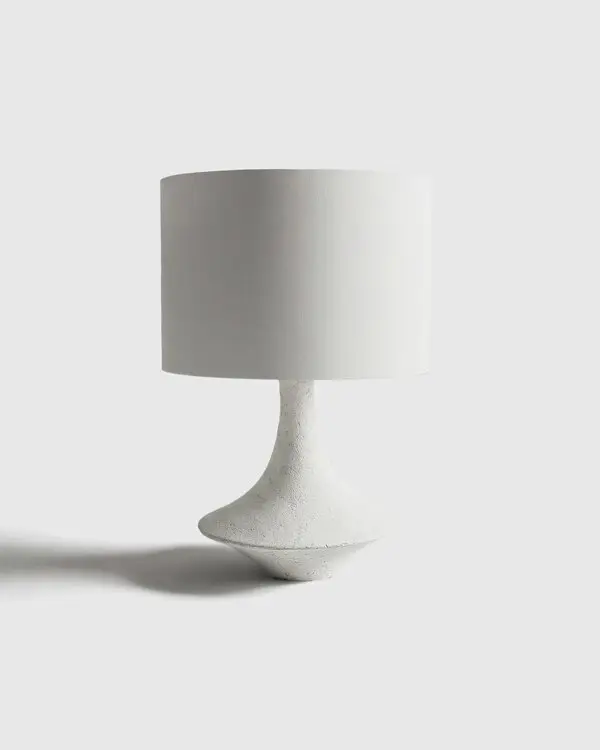 Quince Sculptural Resin Table Lamp - Speckled White