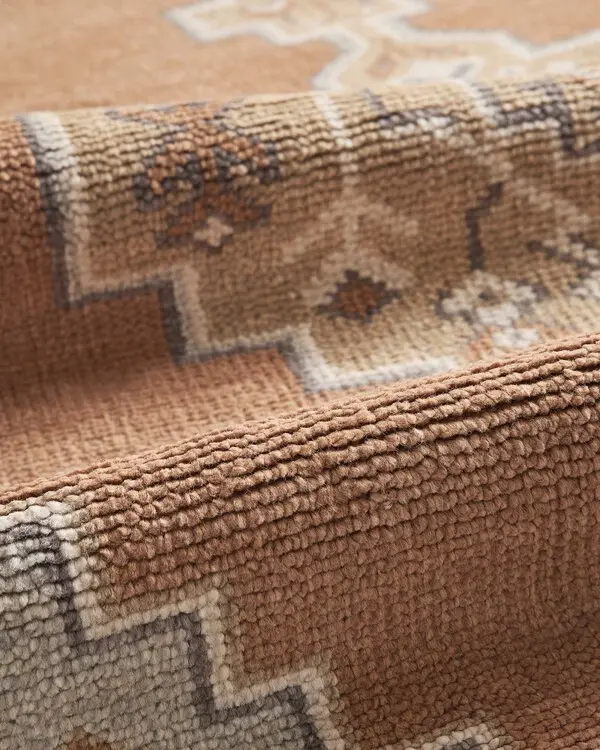 Quince Chloe Hand-knotted Wool Rug - Cognac