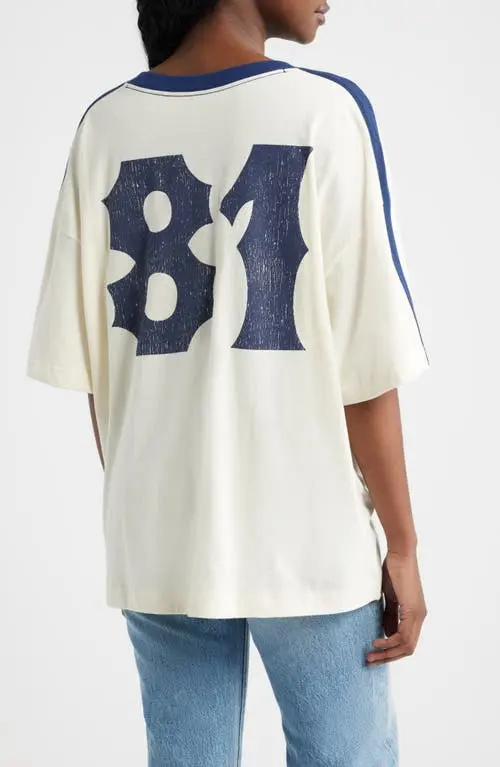 GOLDEN HOUR La Sports Club 81 Graphic T-shirt - Marshmallow