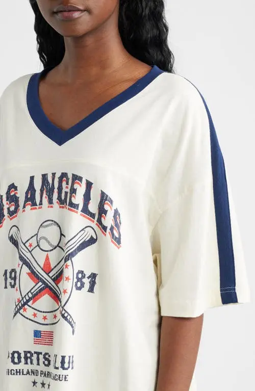 GOLDEN HOUR La Sports Club 81 Graphic T-shirt - Marshmallow