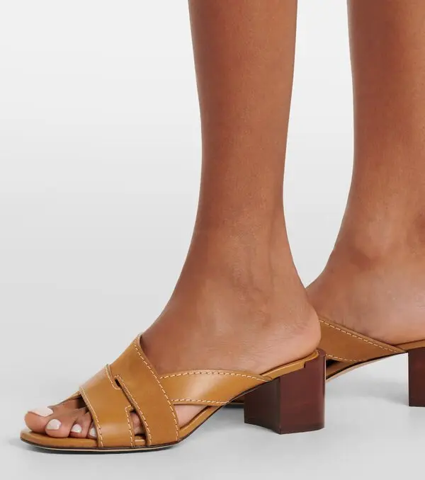 TOD'S Leather Sandals - Brown