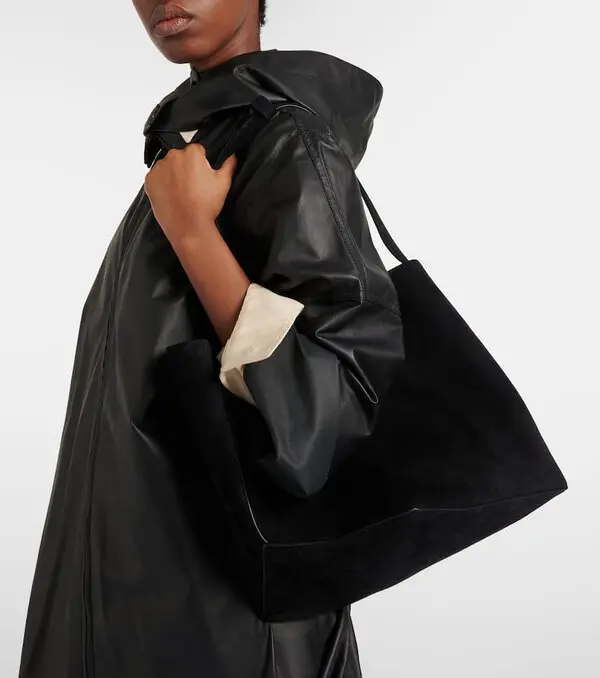 THE ROW Park Three Edge Suede Tote Bag - Black