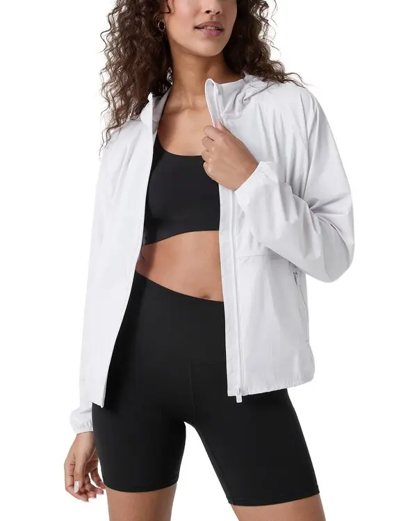 Vuori Renew Trainer Jacket - White
