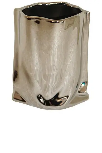HUEGAH HOME Esmee Vase