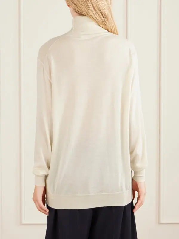THE ROW Nabari Cashmere Turtleneck Sweater