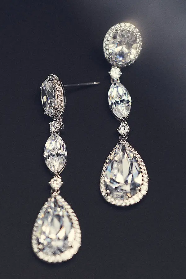 Nadri Crystal Drop Earrgs - Silver