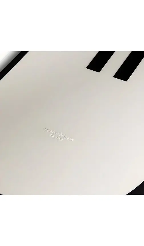 WHITESPACE X Moncler Grenoble Snowboard