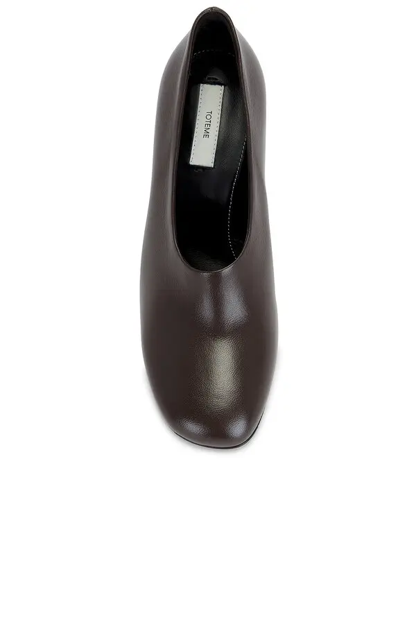 TOTEME Contour Nappa Pumps - Bark