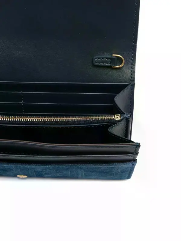 Fendi Baguette Wallet-on-chain With Ff Pattern