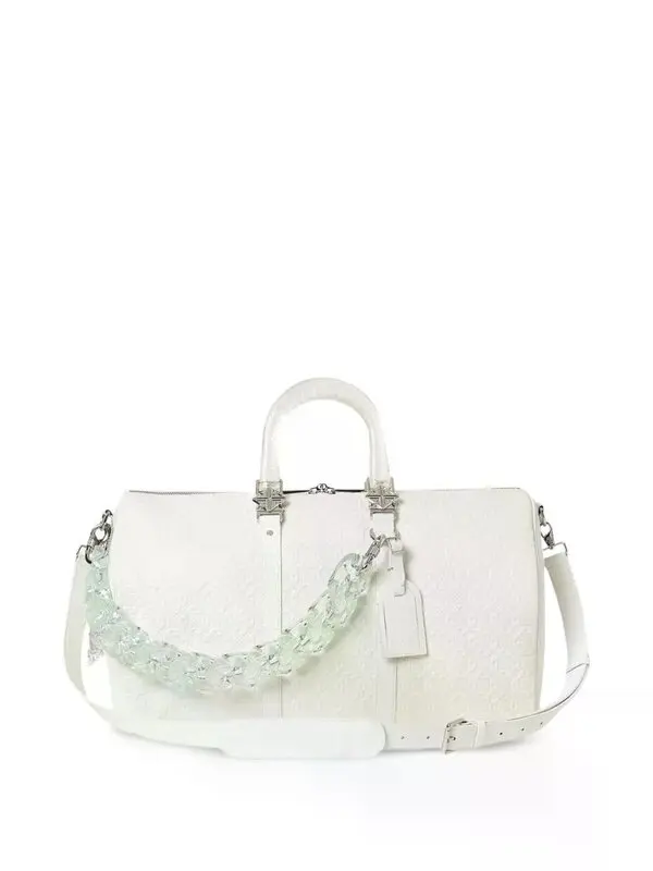 GUAPI Embossed Duffle Bag With Chain Detail - White