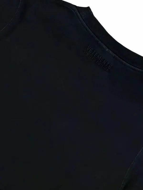 Vetements Cropped T-shirt