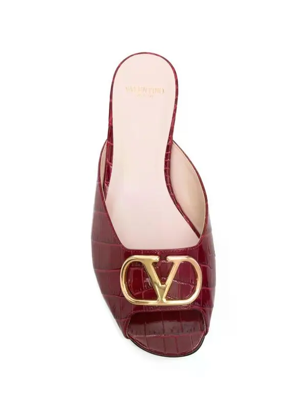 Valentino Garavani Logo-plaque Leather Sandals - Red