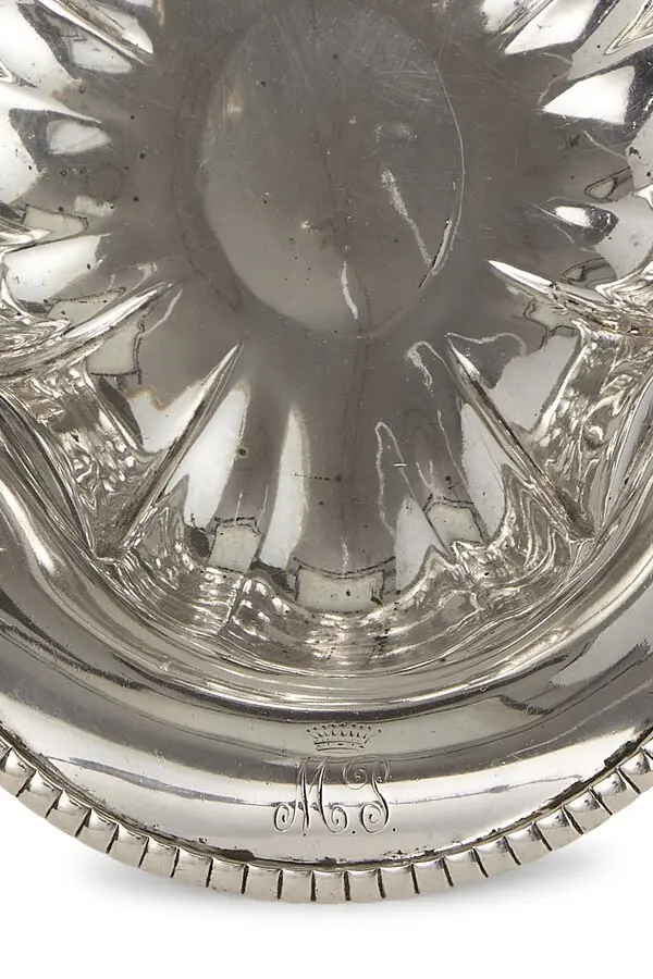 VINTAGE TABLEWARE Metal Serving Bowl