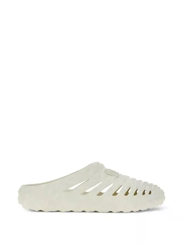 EA7 Studded Sliders