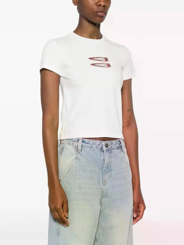 ELEH Hair-clip Graphic T-shirt