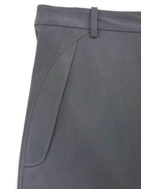 HIKING PATROL Rear-pocket Shorts