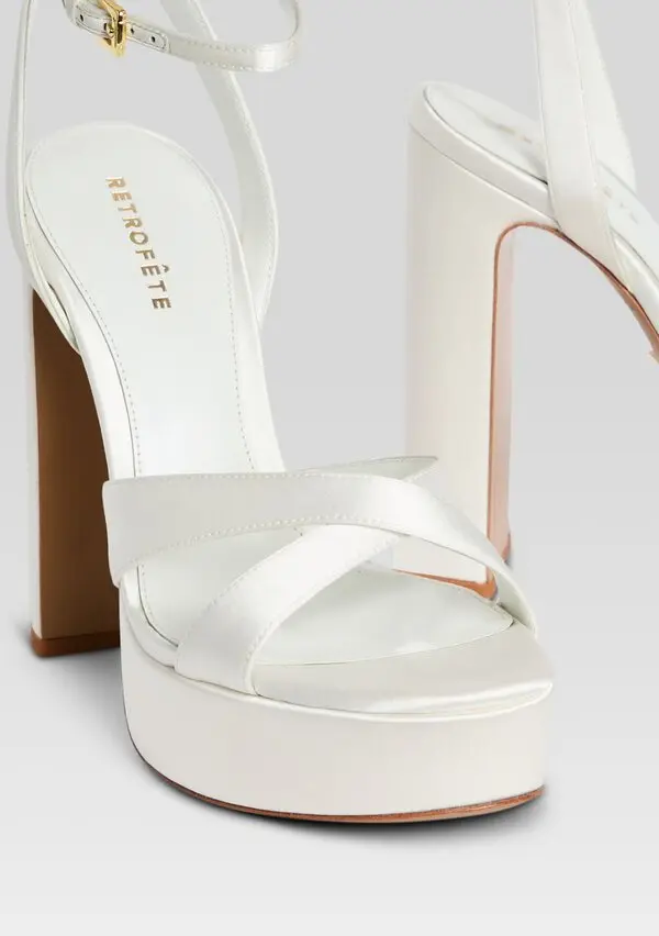 Retrofete Melodia Platform Sandal - White