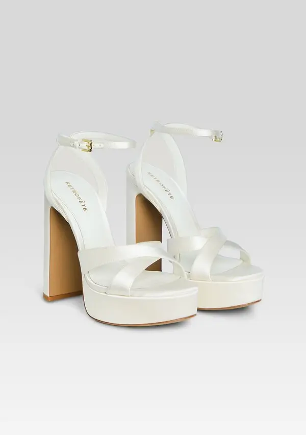Retrofete Melodia Platform Sandal - White