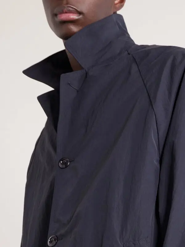 A KIND OF GUISE Serrara Mac Recycled Taffeta Coat